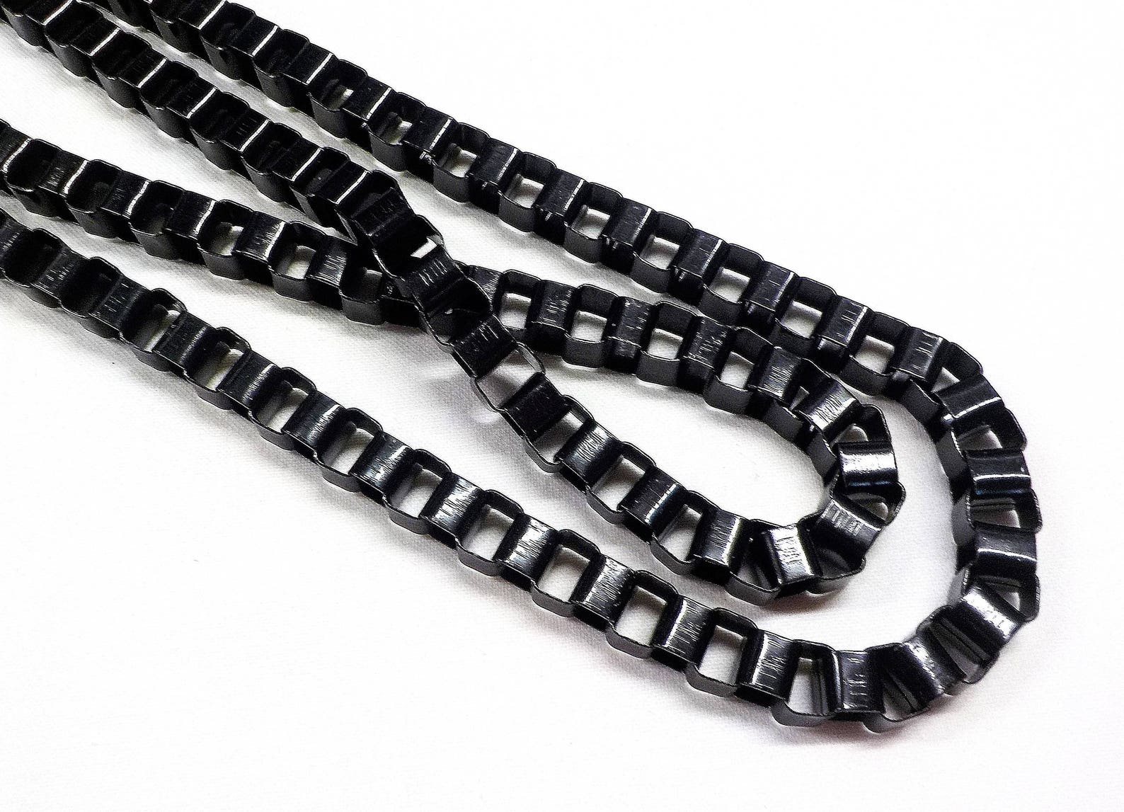 Black Venetian Box Chain Stainless Steel Chain Colored Chain - Etsy