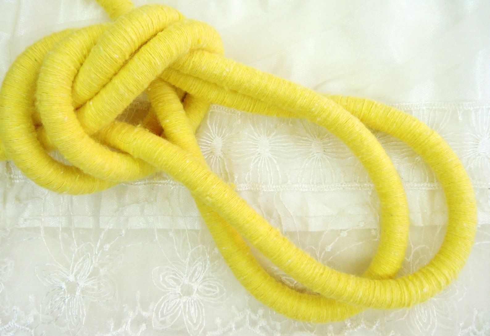 Yellow Wrapped Thread Cotton Cord, Covered Cording Fibre Wrap Cord ...