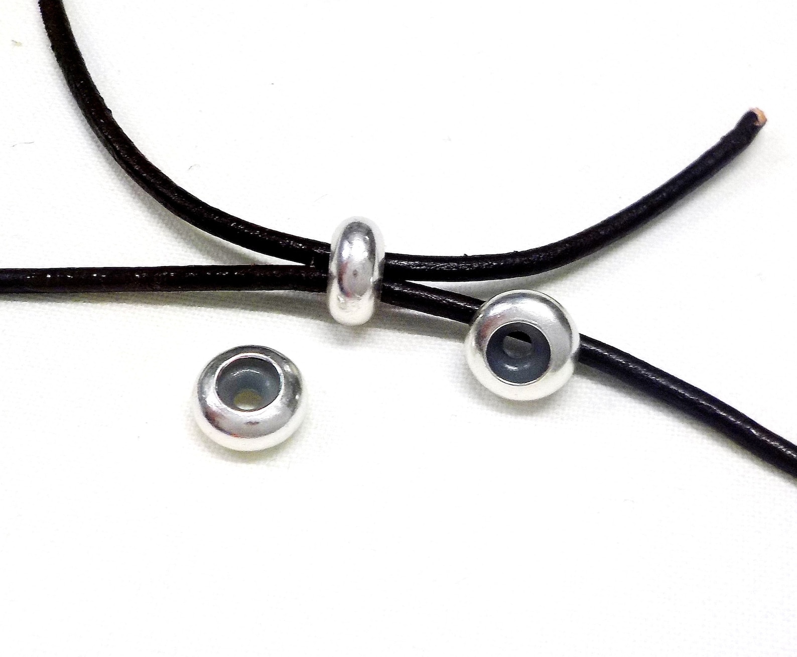 Silver Stopper Beads With Rubber Tube, Slider Stopper Beads Smart ...