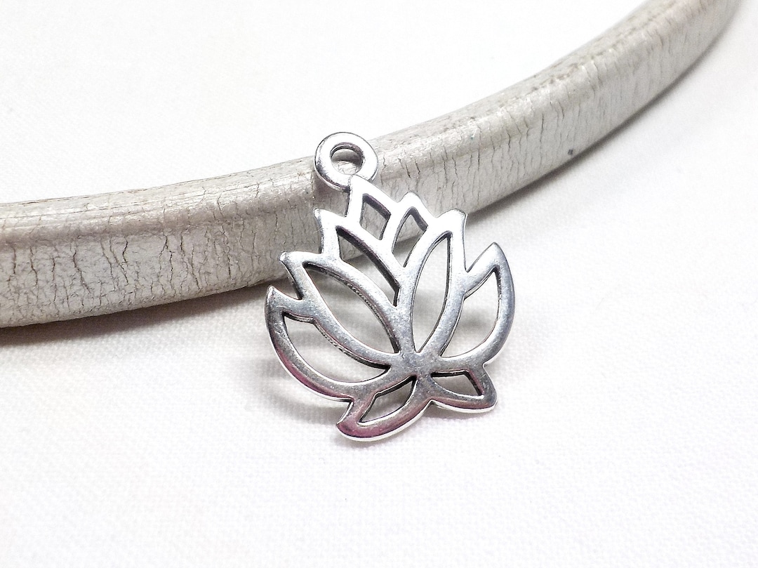 Silver Lotus Flower Charm, Lotus Flower Pendant, Boho Necklace Lotus ...