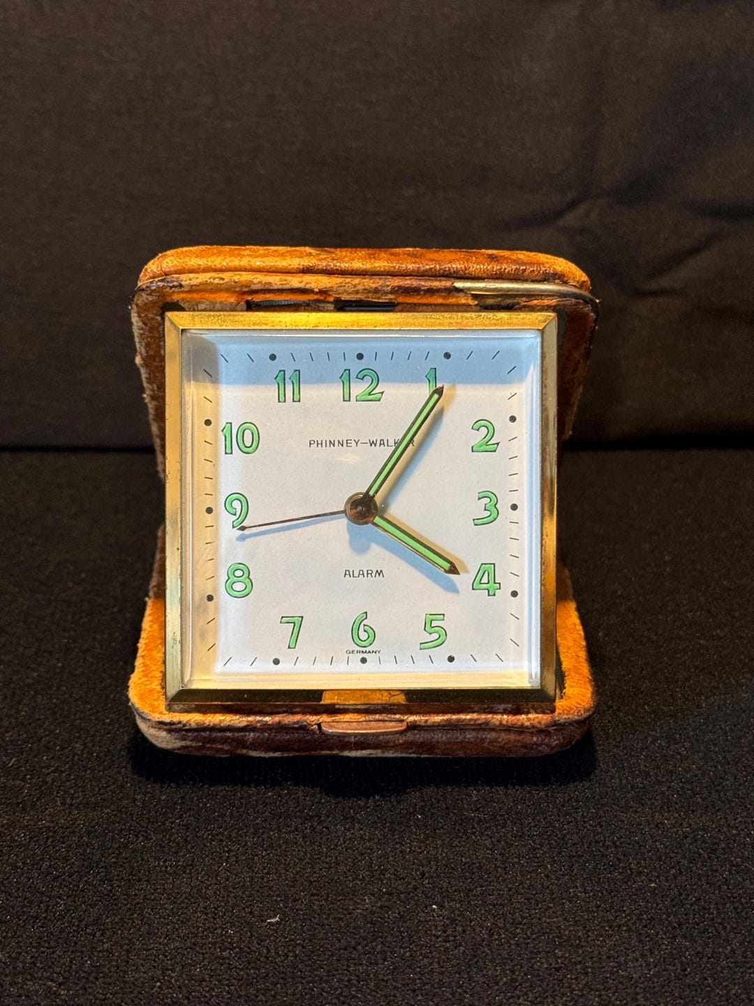 Phinney Walker Travel Alarm Clock in Light Leather Brown Case - Etsy