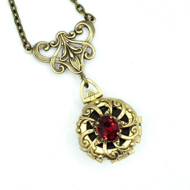 Vintage Locket July - Etsy