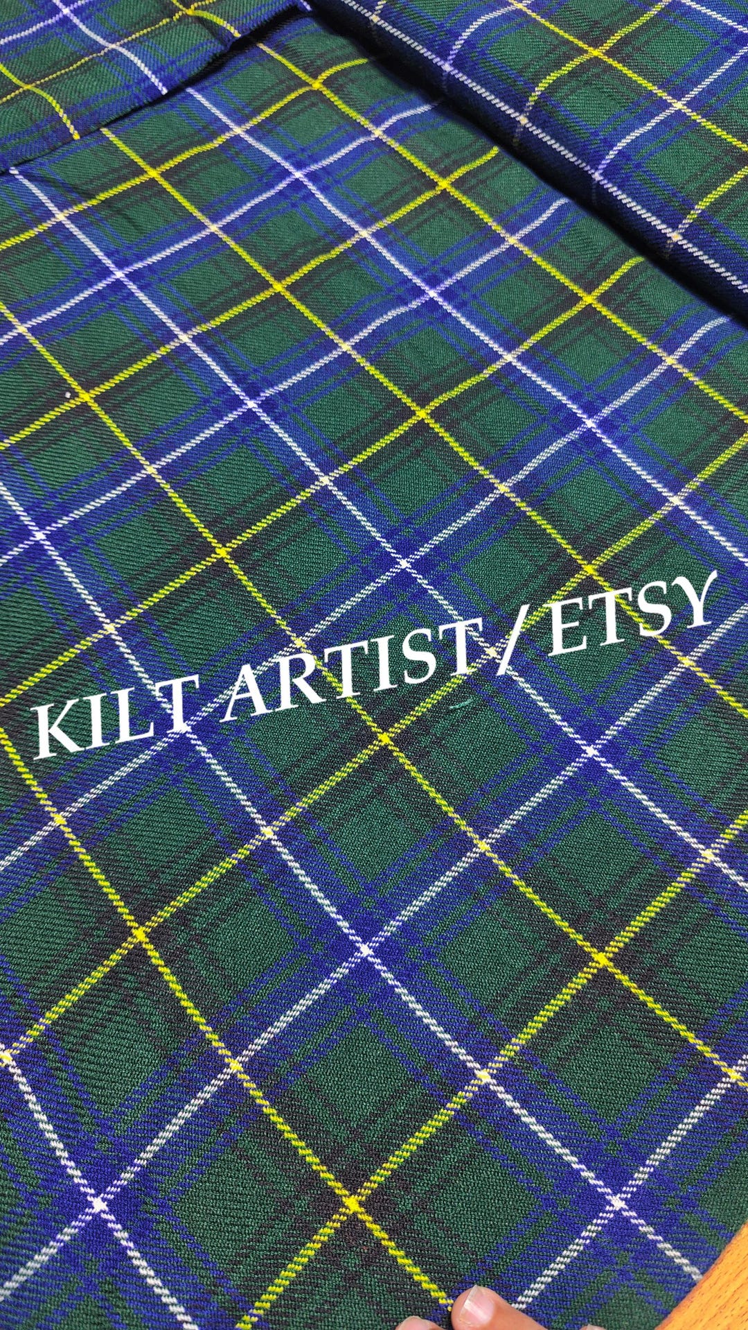 Premium Henderson Tartan Fabric - 16 Oz Acrylic Tartan - Running Yards ...