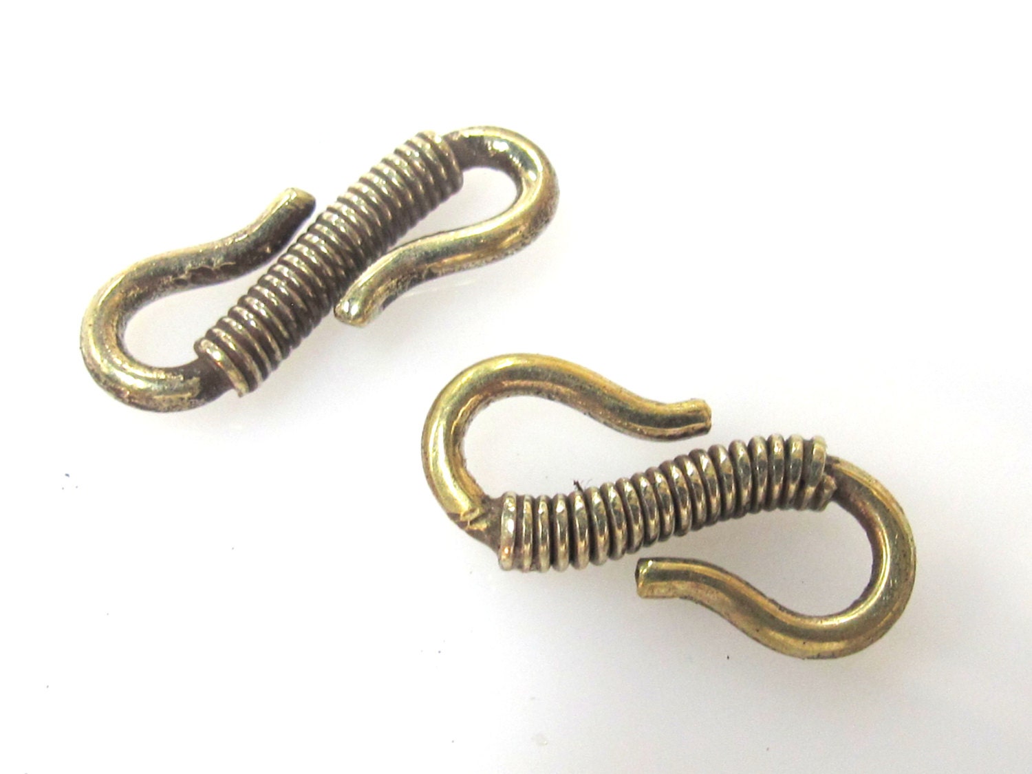 1 clasp Tibetan Brass S hook clasp from Nepal with coil work | Etsy