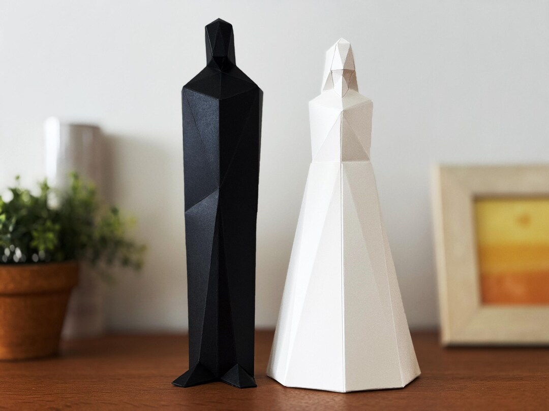 Geometric Wedding Cake Topper Set | Low-poly Bride and Groom Papercraft ...