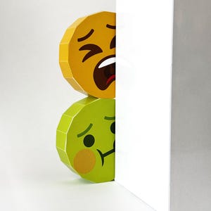 Emoji Papercraft Models, DIY Polygon Desk Decoration, Printable ...