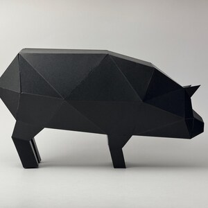 Geometric Pig Paper Craft DIY Template - Polygonal Animal Sculpture for ...