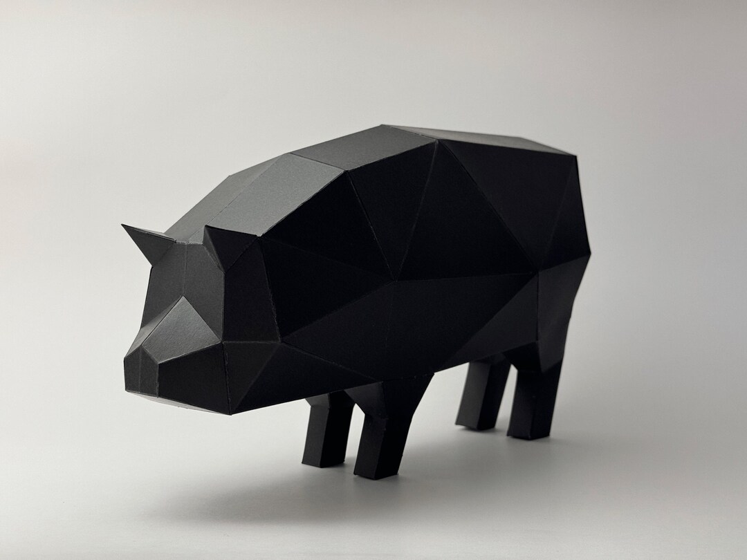 Geometric Pig Paper Craft DIY Template - Polygonal Animal Sculpture for ...