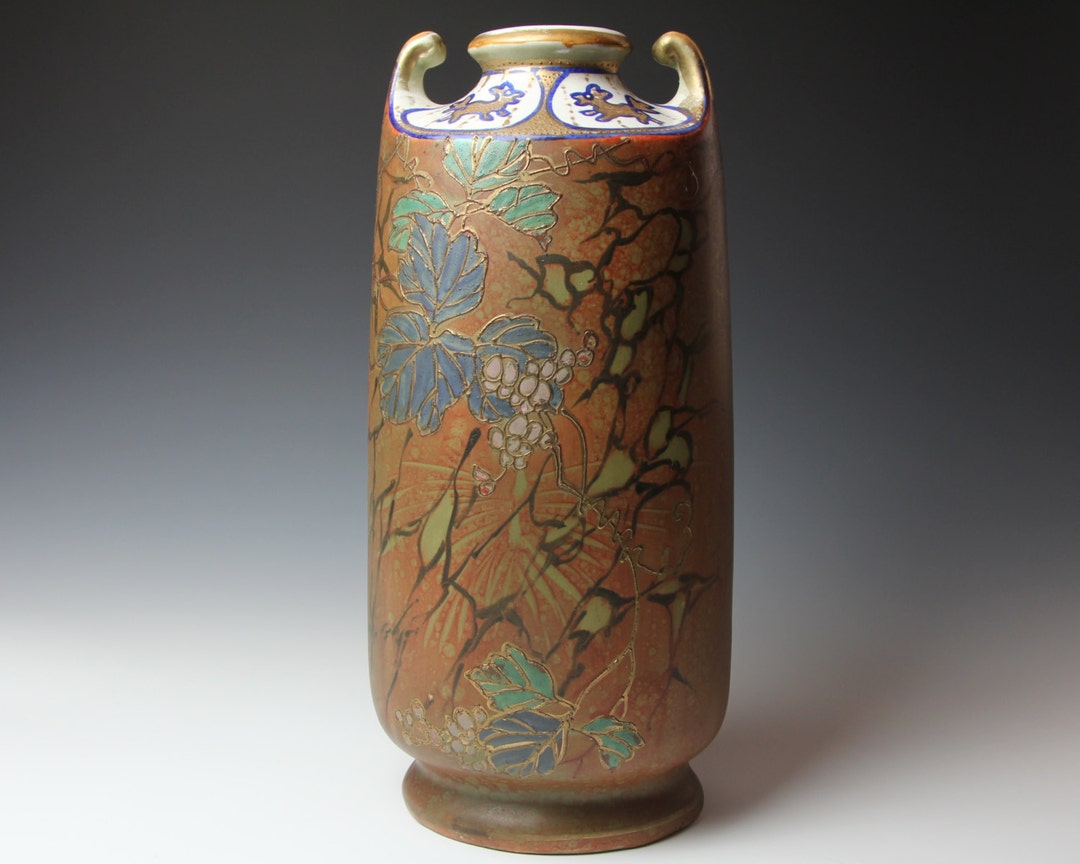 Large Moriage Ceramic Vase - Hand Painted Royal Nishiki Nippon - Grape ...