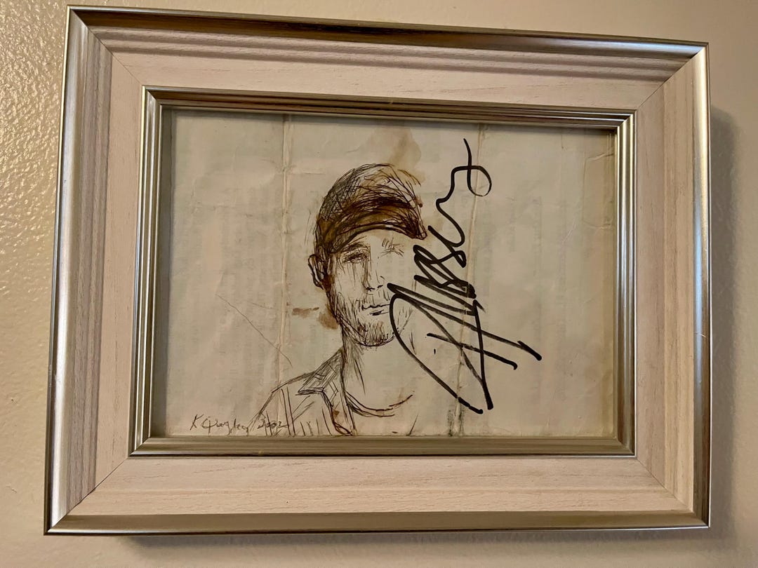 Russell Crowe Portrait Drawing With His Signed Autograph - Etsy