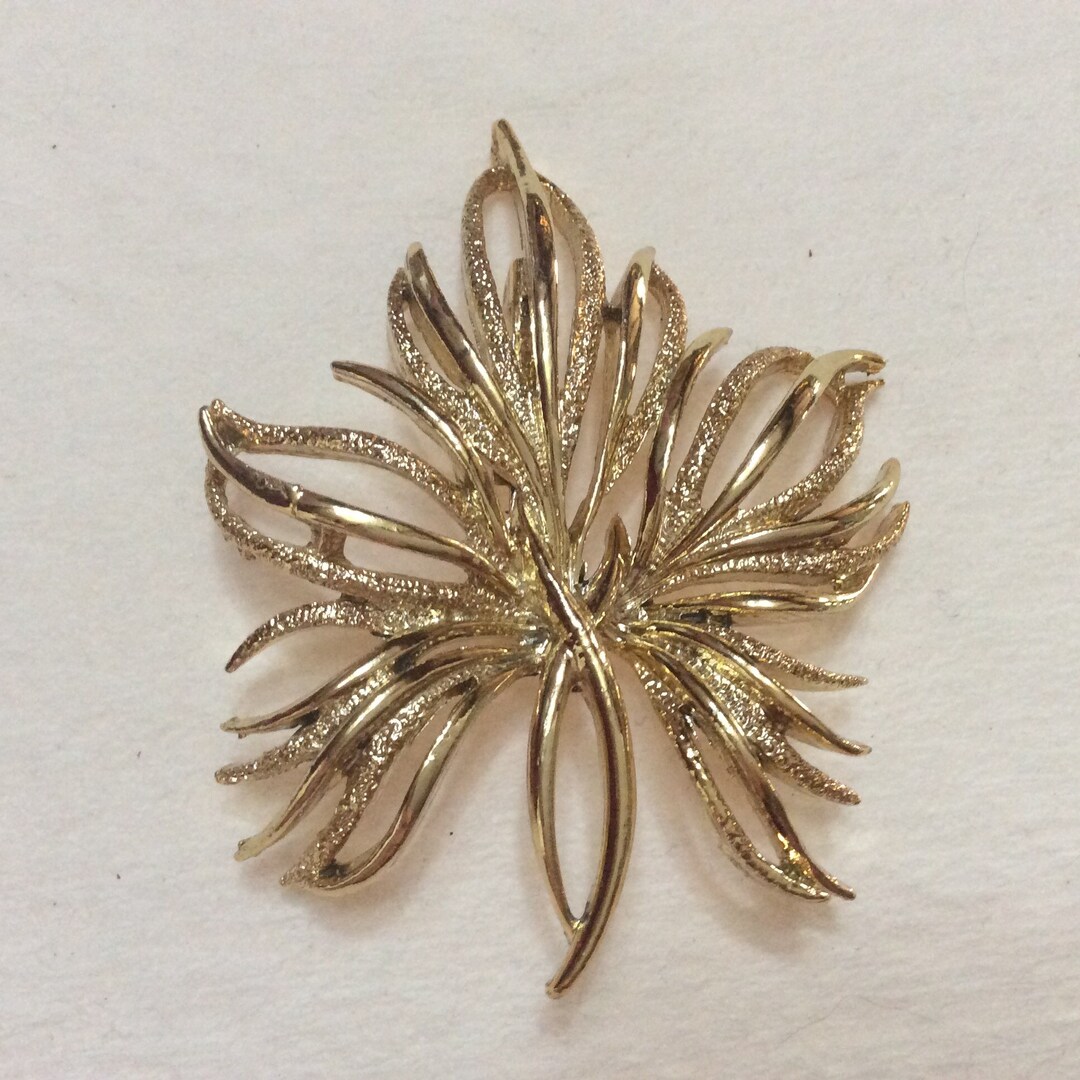 Vintage Frosted Gold Toned Metal Fern Leaves Brooch Pin . - Etsy