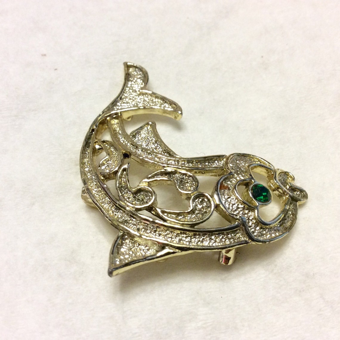 Vintage Gerry's Coy Fish Brooch Pin. - Etsy