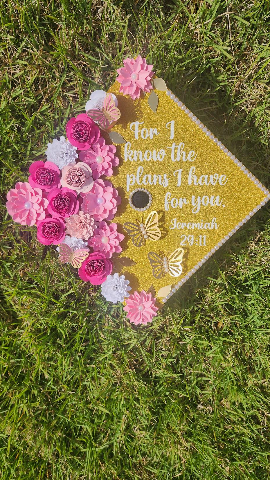 Personalized Floral Graduation Cap Topper: Custom Class of 2025 ...