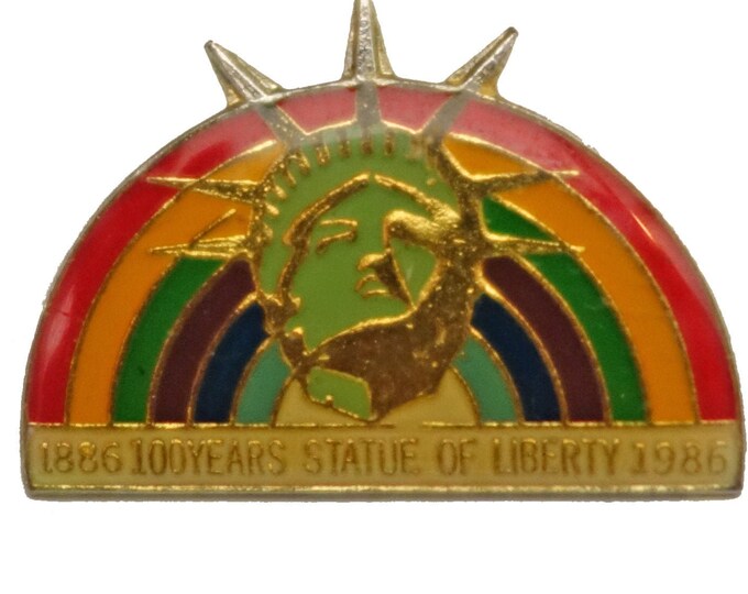 STATUE of LIBERTY 100 USA Vintage Enamel Pin Lapel Badge United States ...