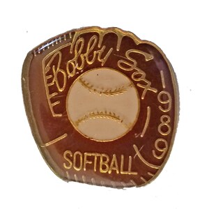 Bobby Sox BASEBALL GLOVE Mit Vintage Enamel Pin Lapel Badge MLB Sports ...