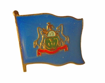 RACING CHECKERED FLAG vintage enamel pin lapel badge brooch | Etsy