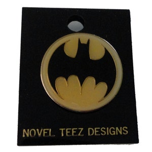 BATMAN Emblem 1989 DC Comics Vintage Enamel Pin Lapel Badge Batsignal ...