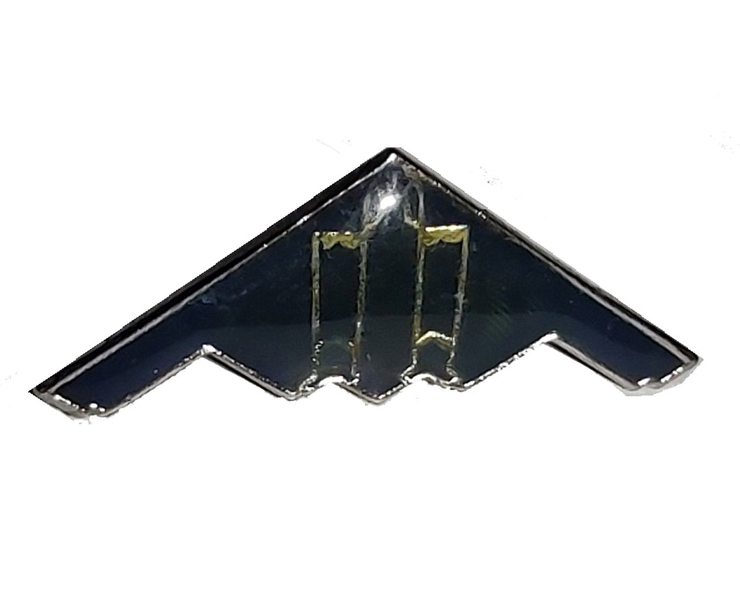 MILITARY AIRCRAFT Vintage Enamel Pin Lapel Badge Stealth Jet Airplane ...