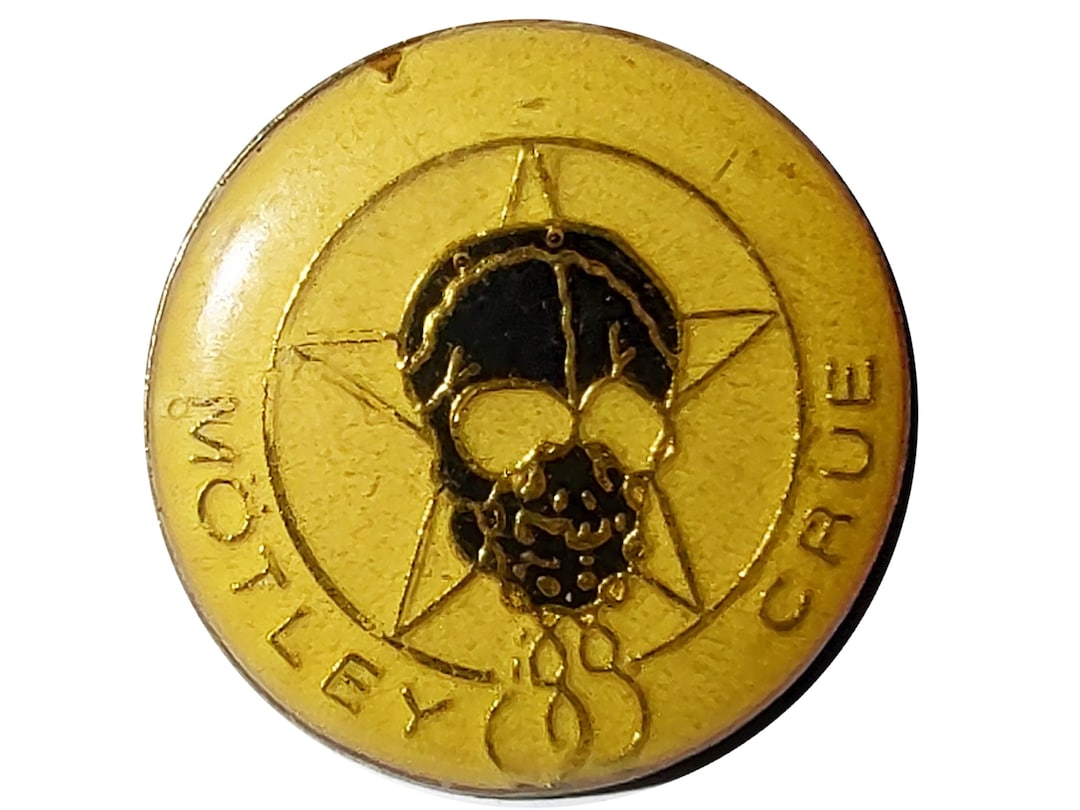 MOTLEY CRUE Skull Devil Vintage Enamel Pin Button Badge Heavy Metal ...