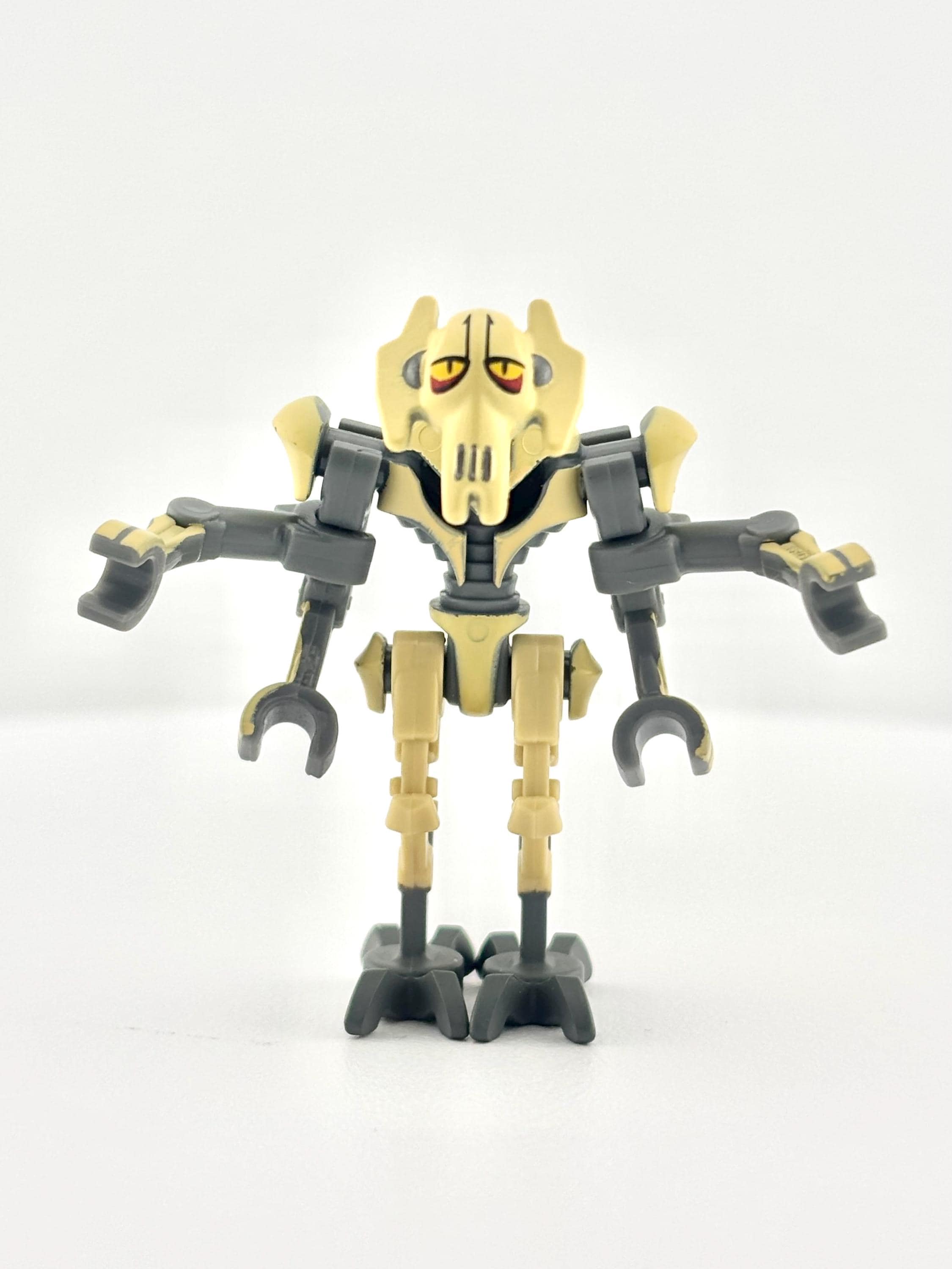 LEGO® General Grievous Star Wars Minifigure – Clone Wars Villain – Tan ...