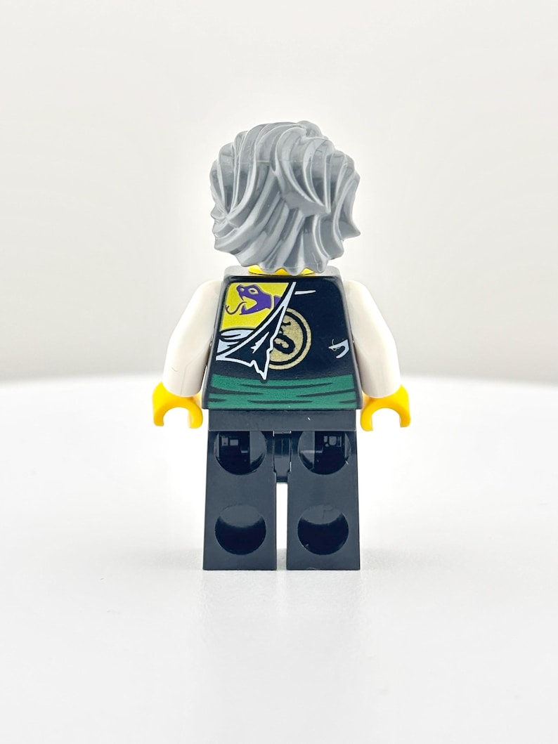 LEGO® Lord Garmadon NINJAGO Minifigure – Tournament of Elements Villain ...