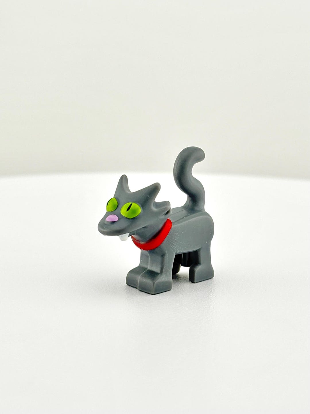 LEGO® Snowball II Simpsons Minifigure – the Simpsons Cat – Lime Eyes ...