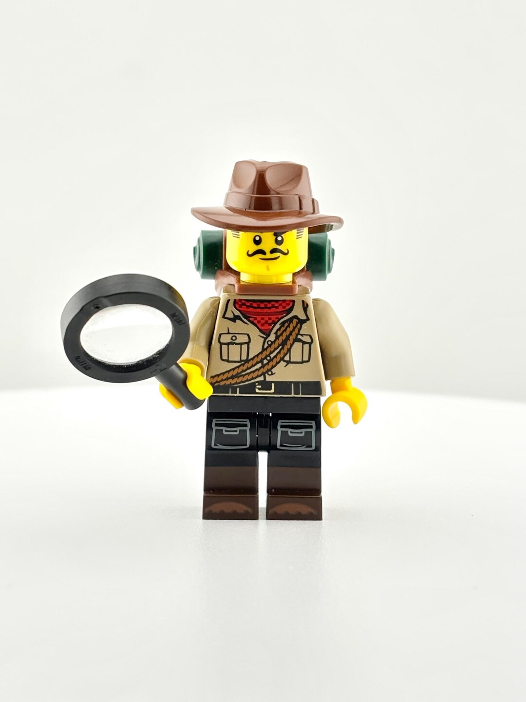 LEGO® Jungle Explorer Minifigure – Series 19 – Wilderness Adventurer ...
