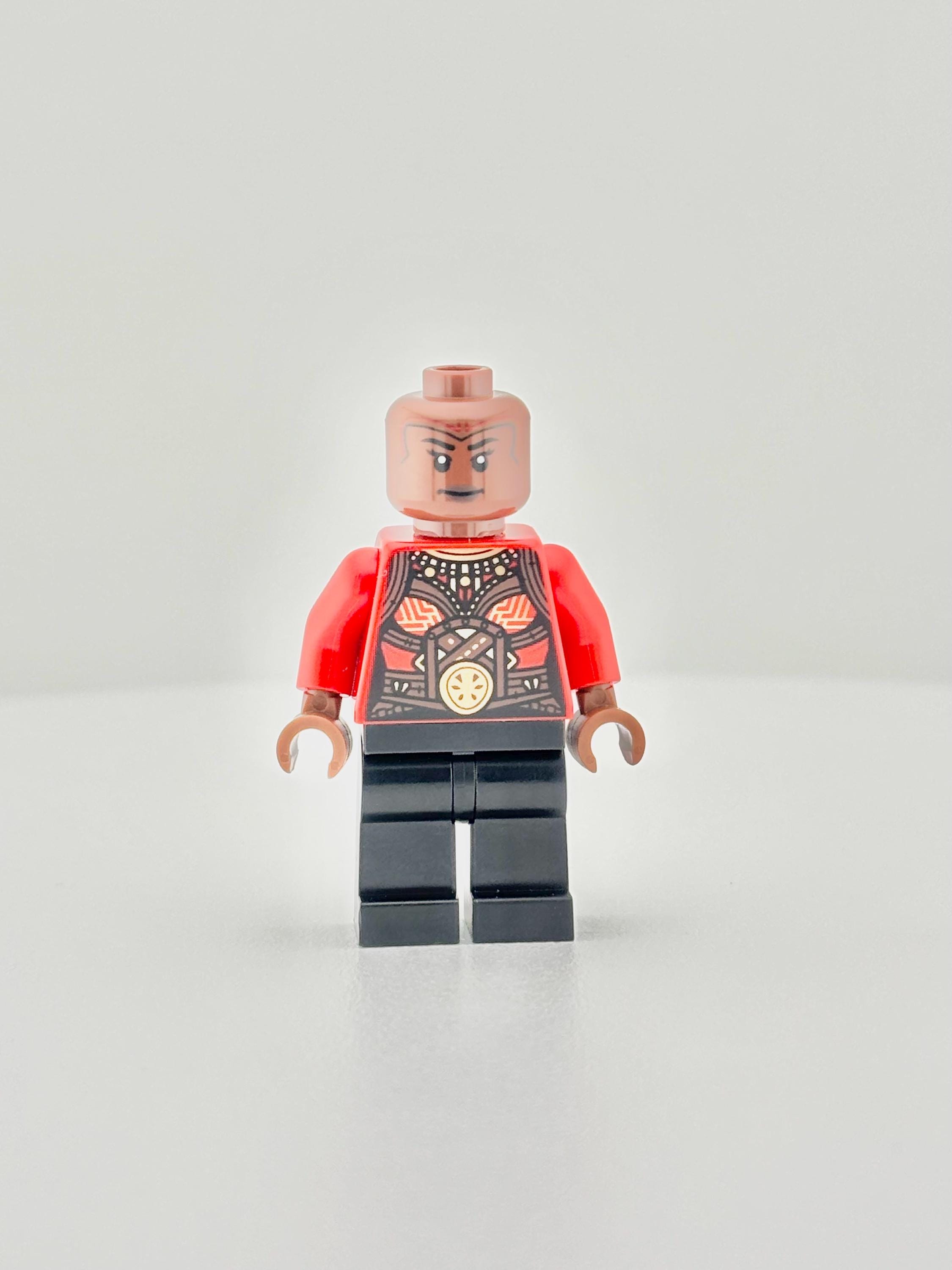 LEGO® Okoye Marvel Minifigure – Red Top – Marvel Wakanda Forever Super ...