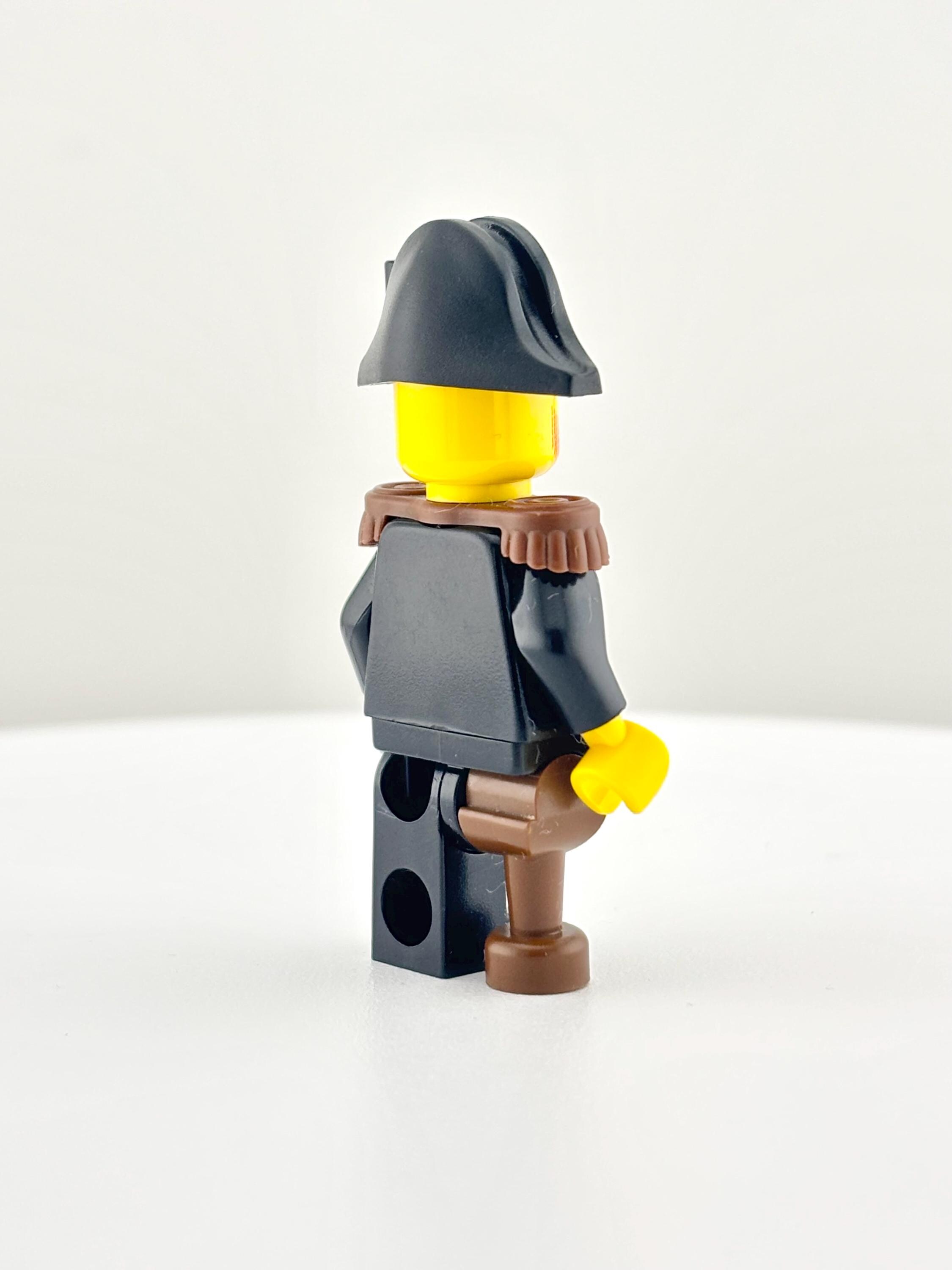 LEGO® Captain Red Beard Pirates Minifigure – 1989 Vintage – Retired ...
