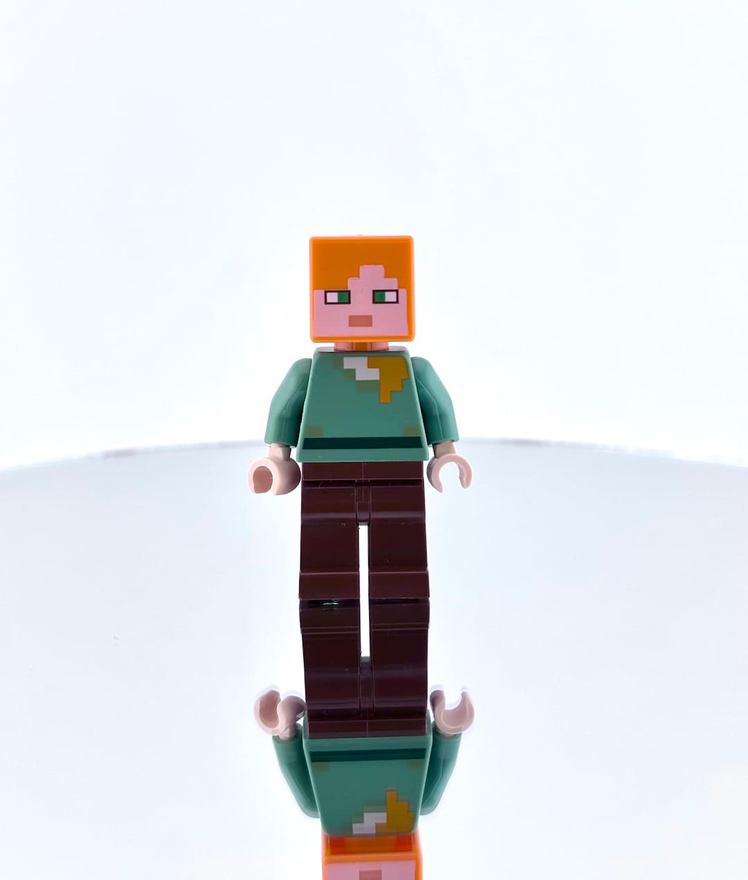 LEGO® Minecraft Alex Minifigure – Survival Mode Explorer– Builder ...
