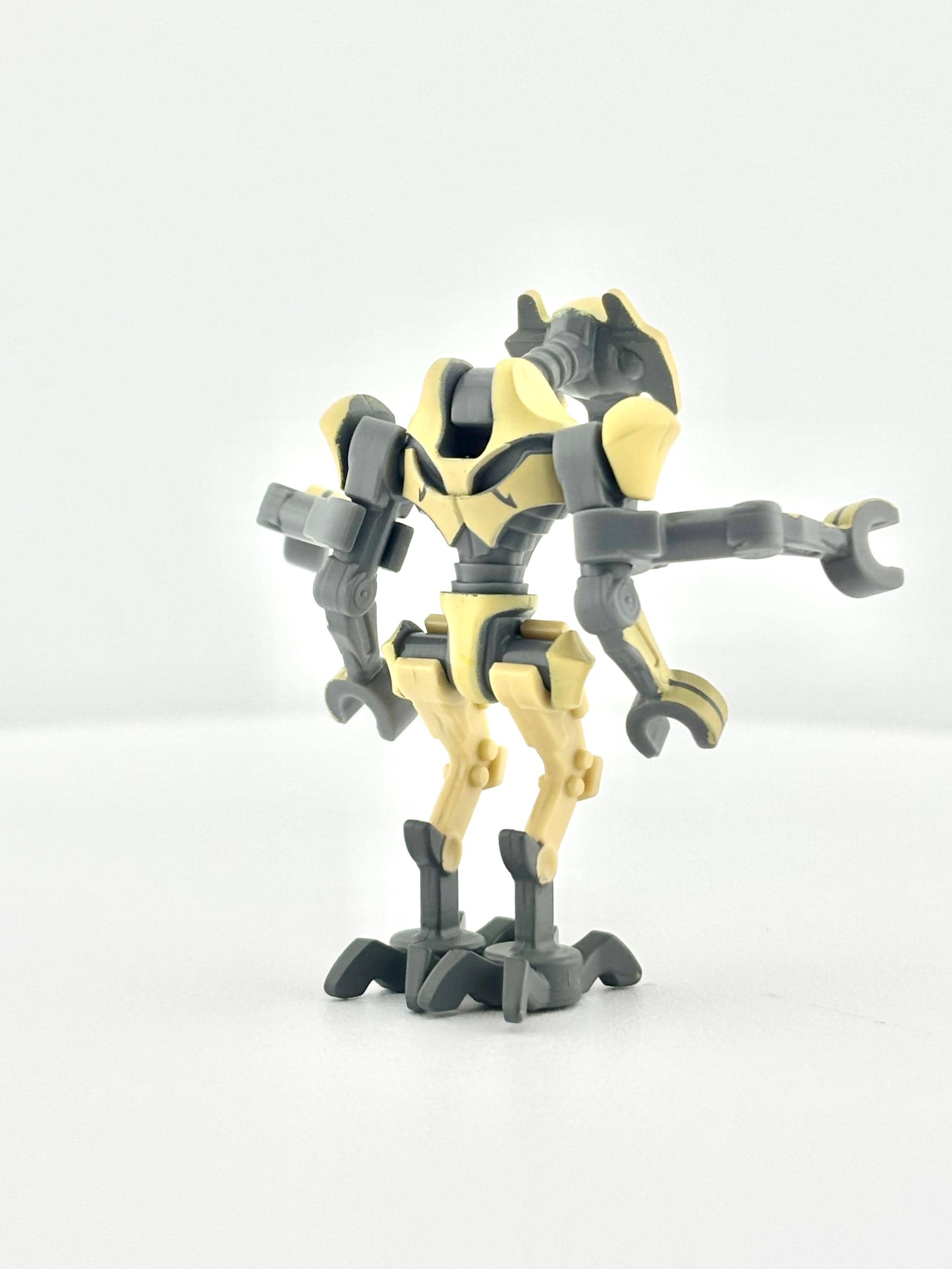 LEGO® General Grievous Star Wars Minifigure – Clone Wars Villain – Tan ...
