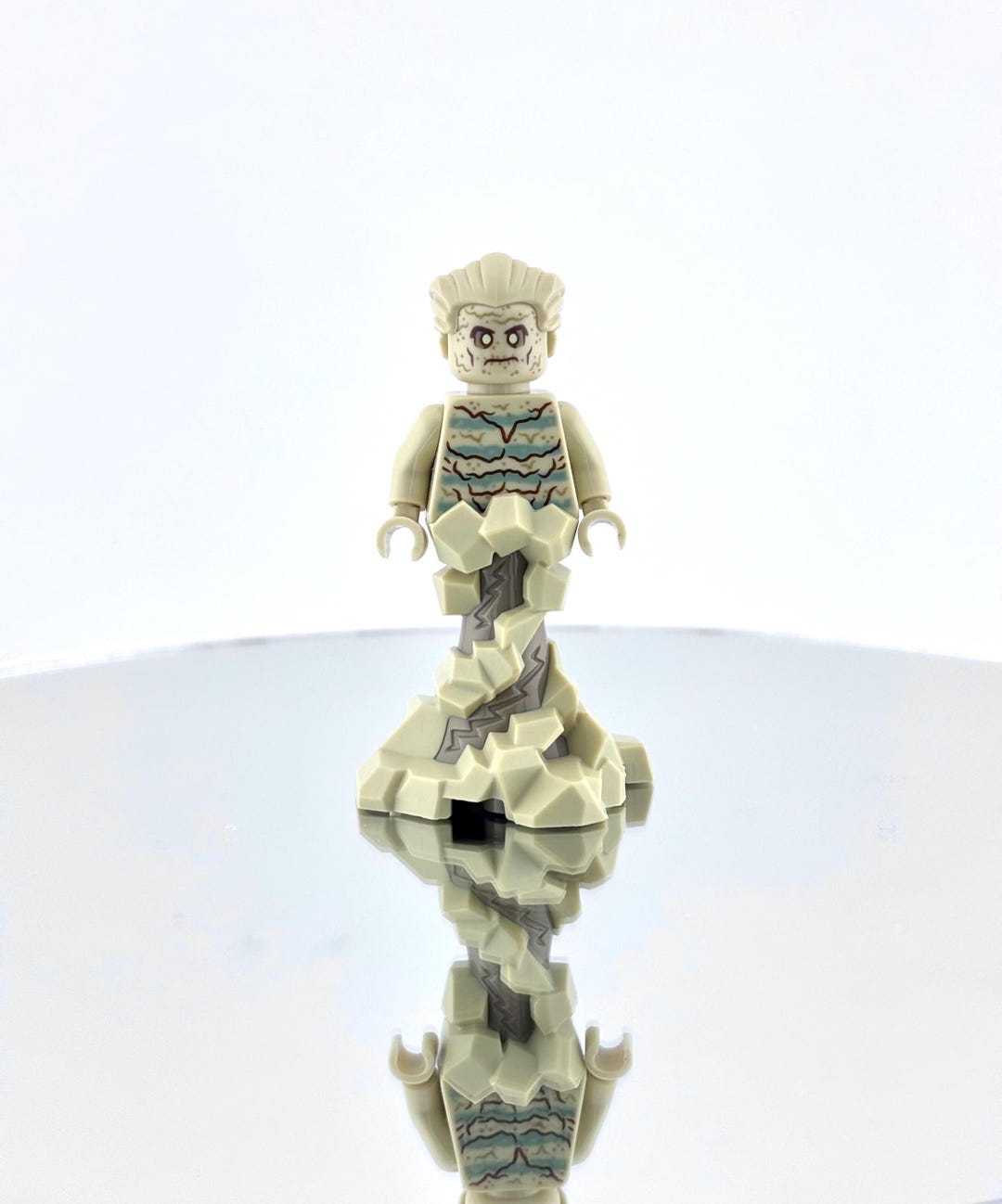 LEGO® Sandman Marvel Minifigure – Tan Sand Form With Swirling Base ...
