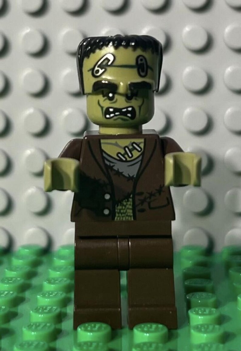 LEGO Monster Fighters Frankenstein Minifigure Mof017 Rare Retired Set ...