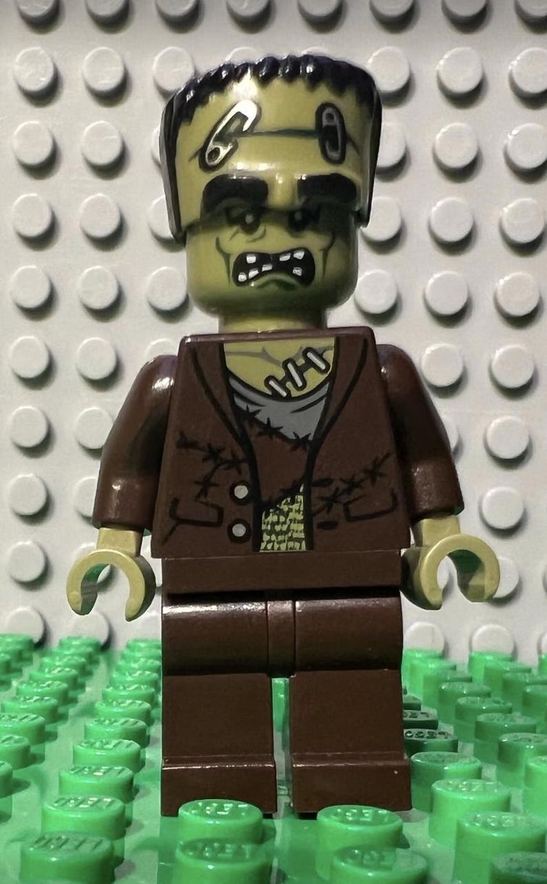 LEGO Monster Fighters Frankenstein Minifigure Mof017 Rare Retired Set ...