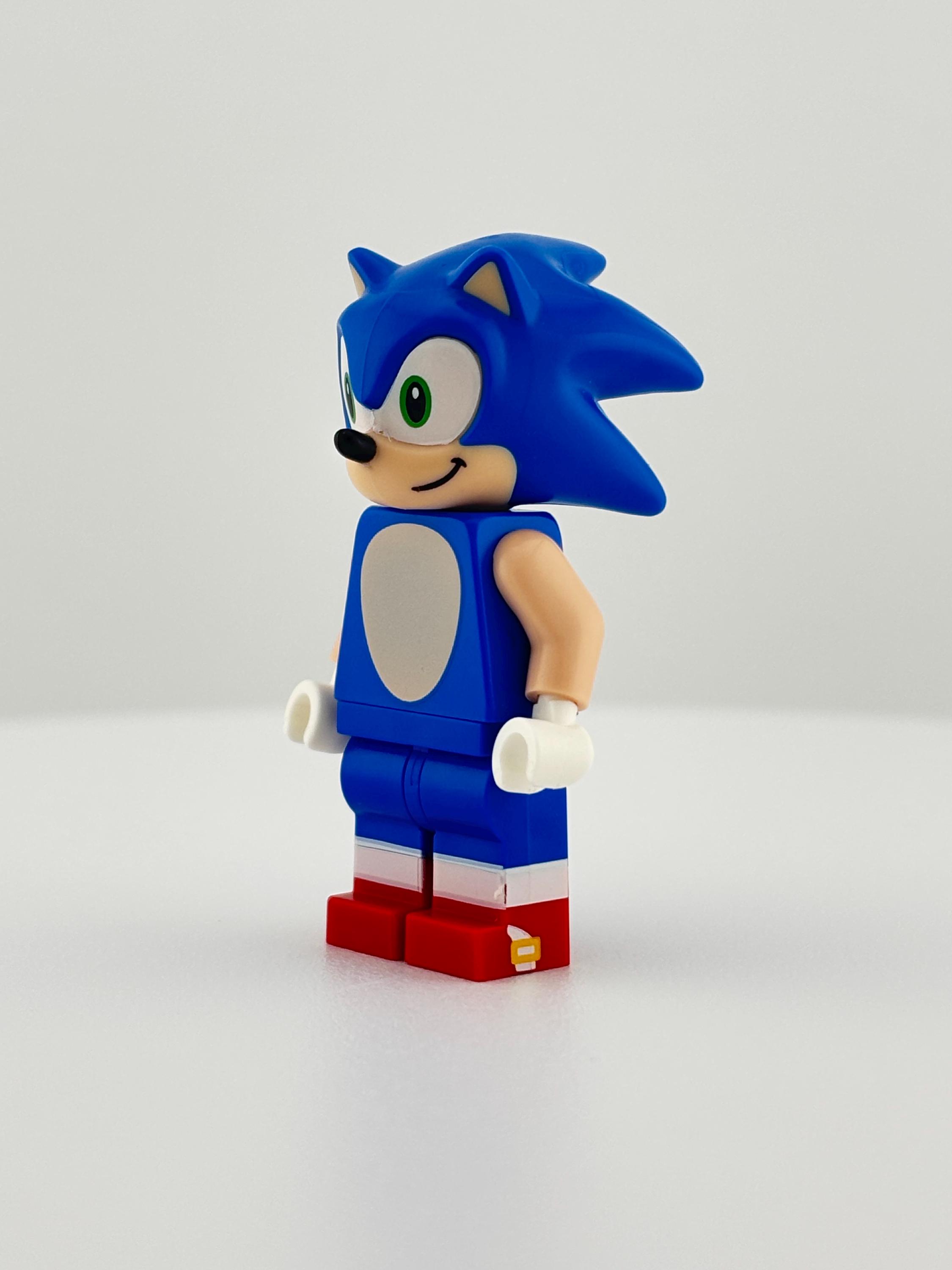 LEGO® Sonic the Hedgehog Minifigure – Classic Blue Speedster With Side ...