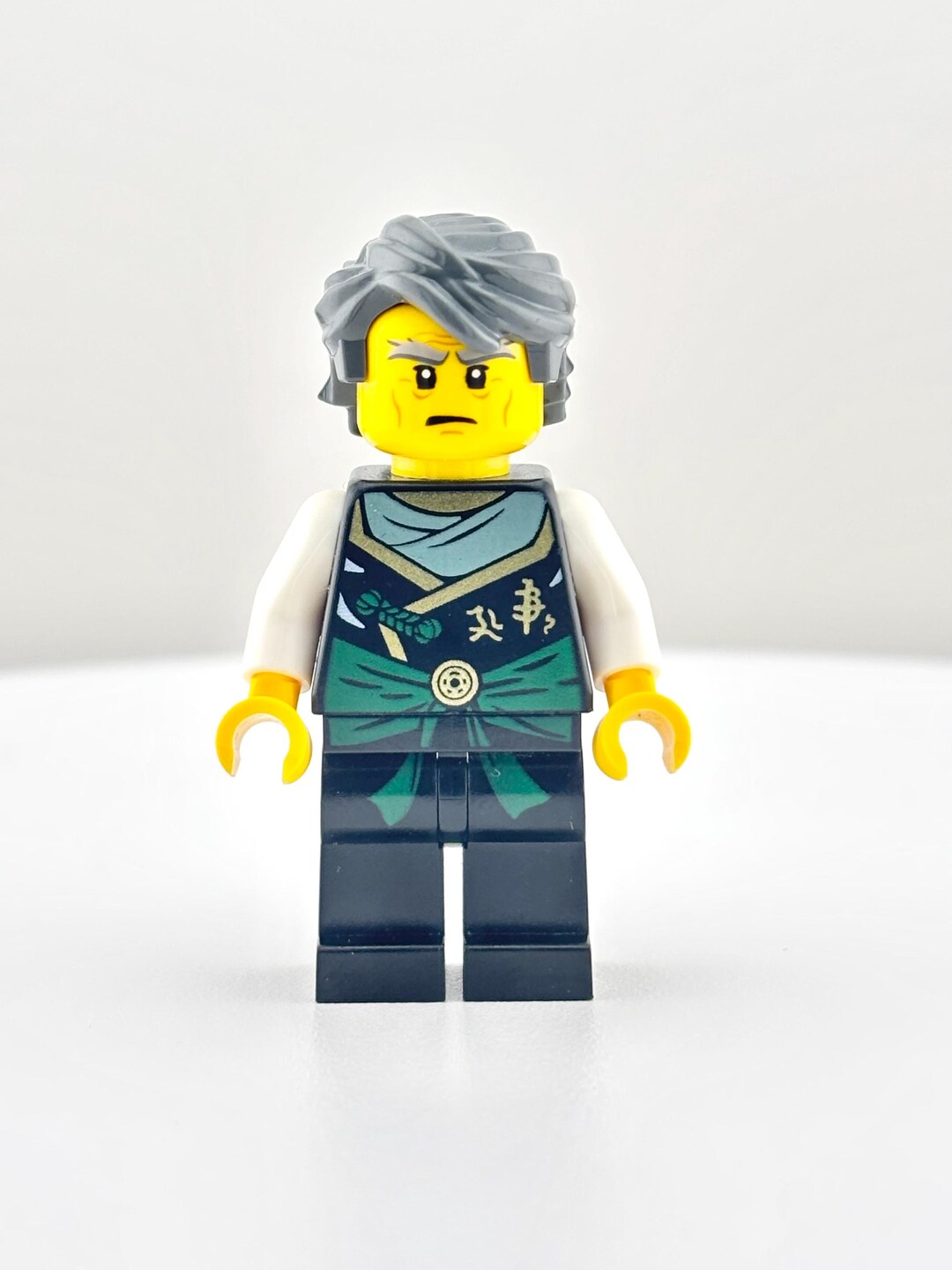 LEGO® Lord Garmadon NINJAGO Minifigure – Tournament of Elements Villain ...