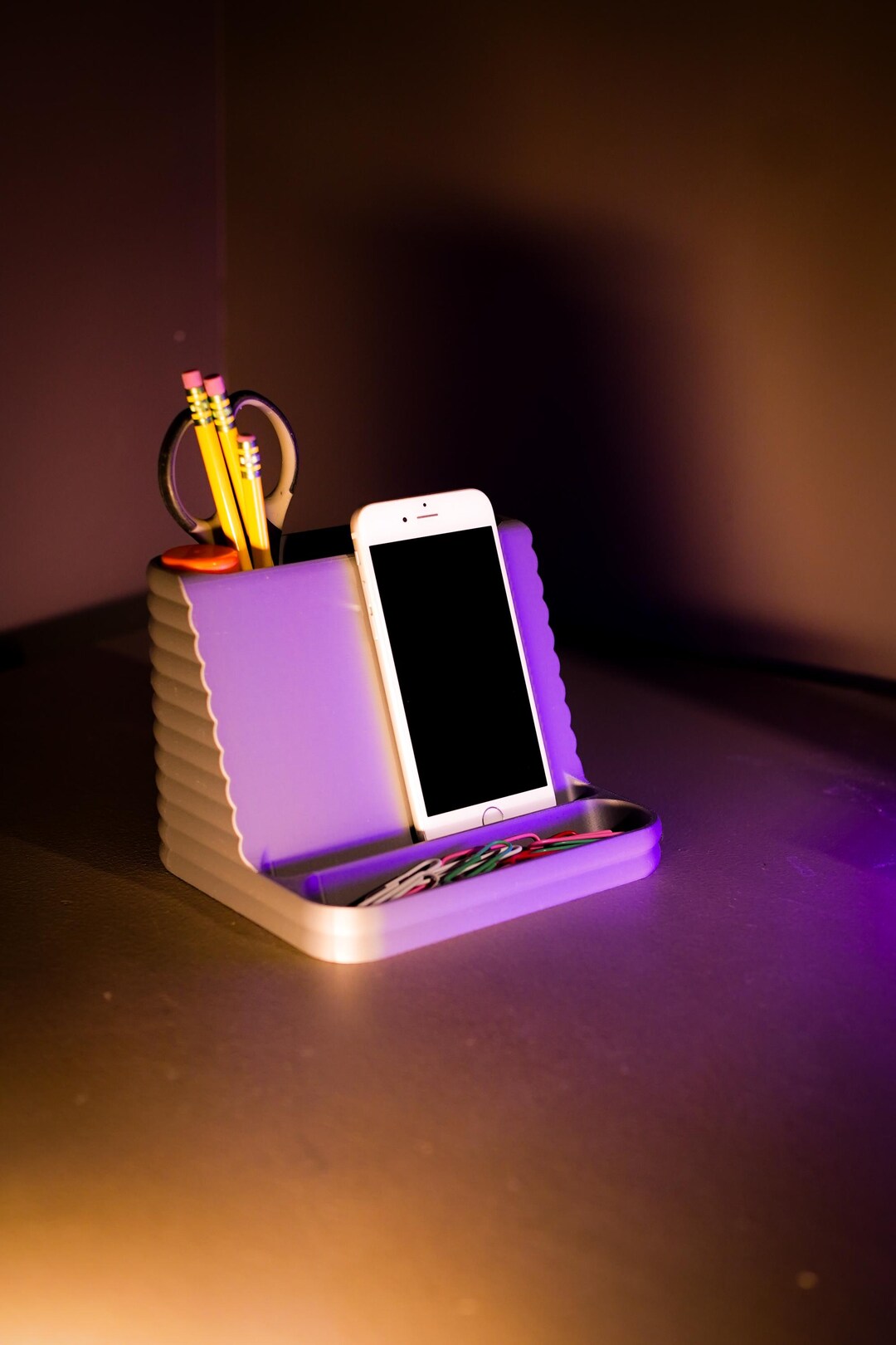 Modern 3D Printed Desk Organizer: PLA Phone Stand & Pen Holder - Etsy