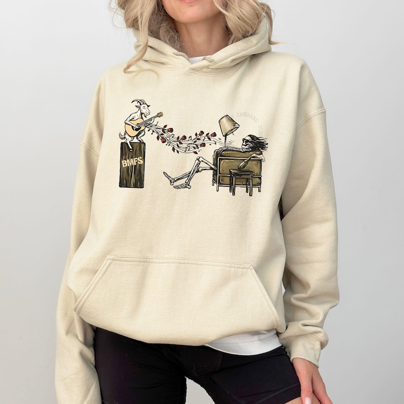 Is It Live or is It Billy Strings: BMFS Shakedown Lot Style Hooded ...