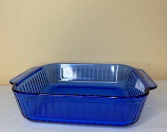 Vintage Cobalt Blue Pyrex 2-quart Round Casserole With Lid – Ribbed ...