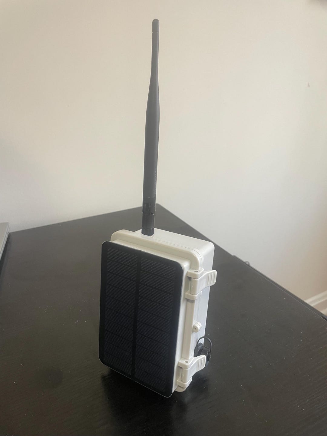 Meshtastic Solar Node W/ Display, Keyboard, GPS Sensor, 5dbi Omni ...