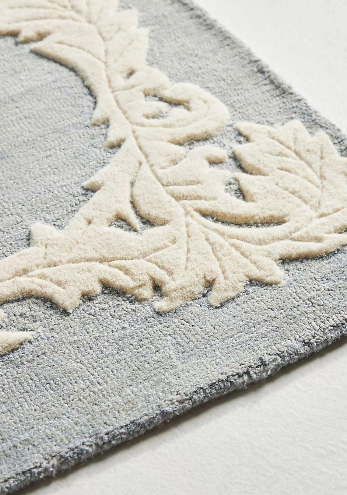 Hand-tufted Wool Rug: Alessia Floral Design, Handmade Carpet - Etsy
