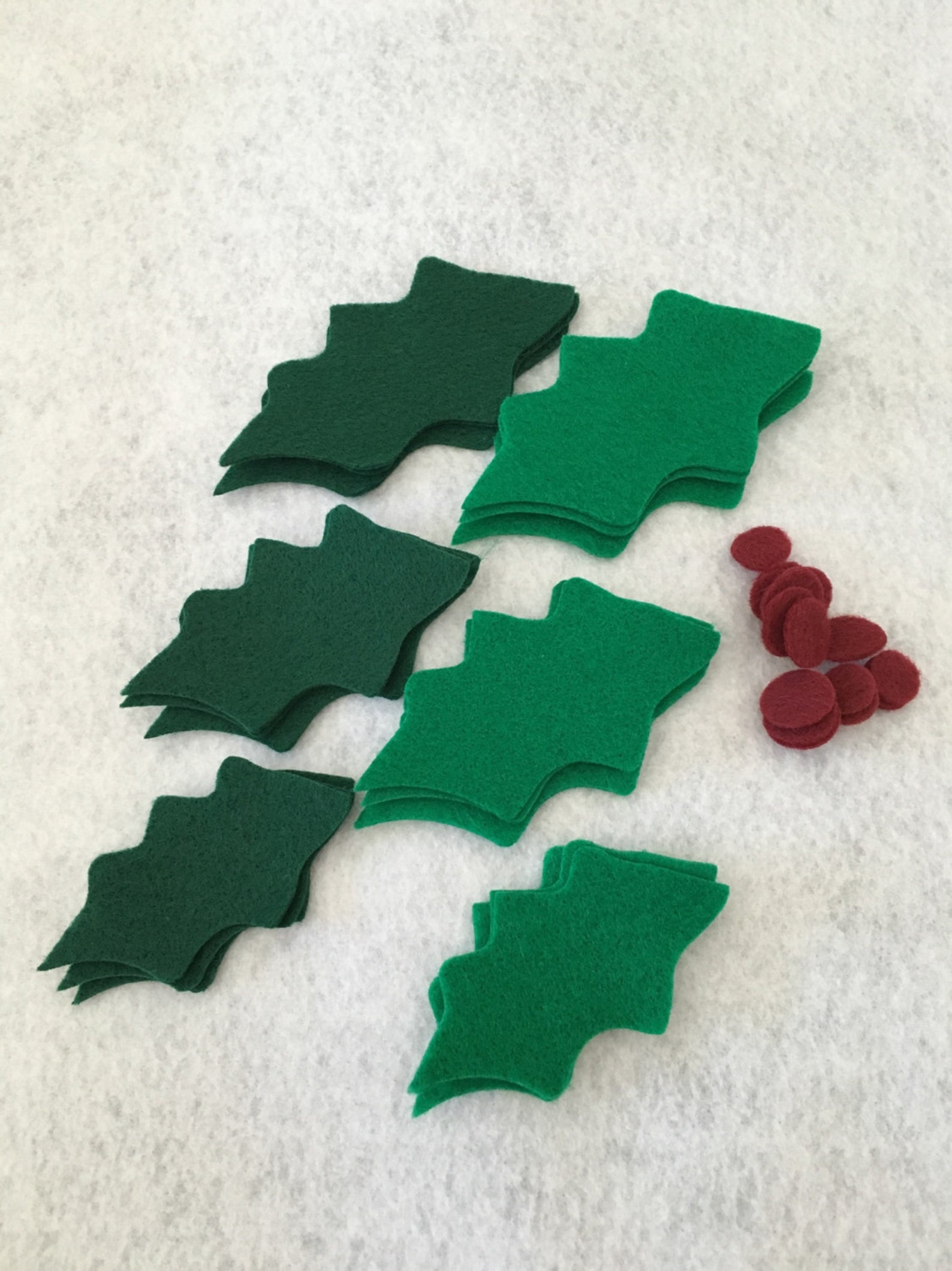 Holly Leaves Felt Die Cuts-christmas Holly Ornaments Holiday - Etsy UK