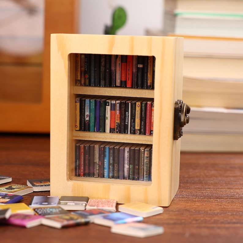 Personalized Pocket Bookshelf Custom Mini Book Display for Home, Gift ...