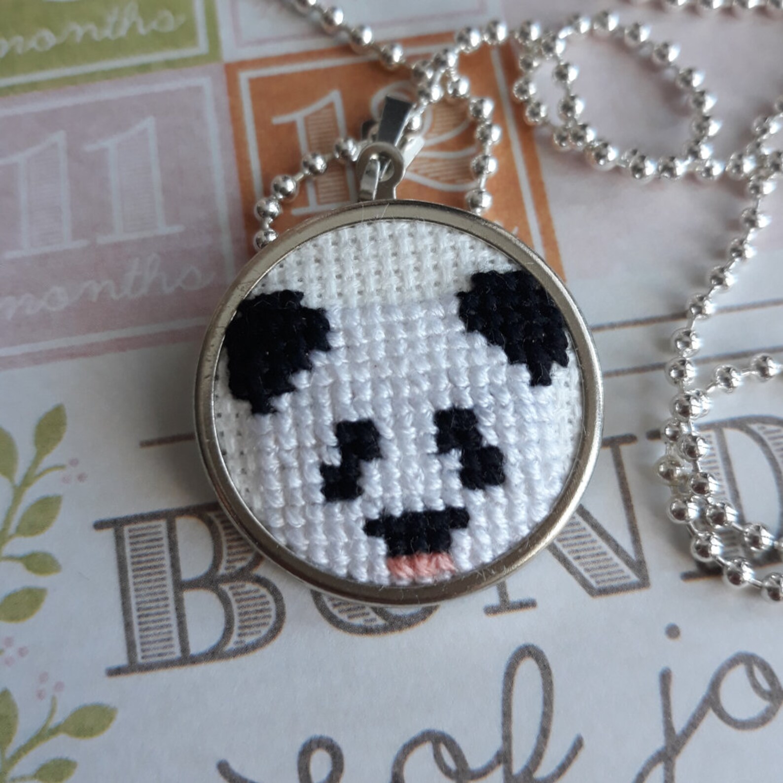 Collar colgante de panda lindo collar de puntada cruzada oso | Etsy