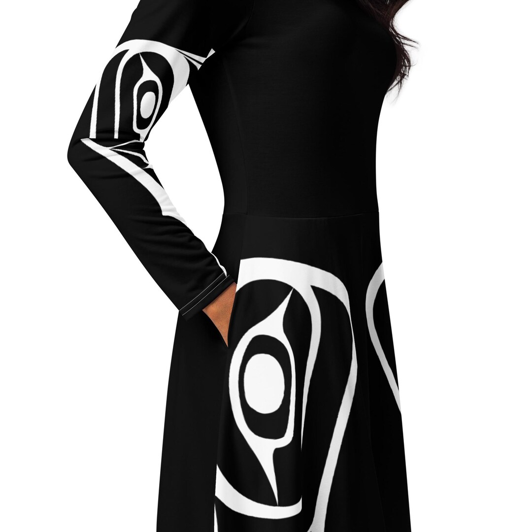 Eagle & Raven Black White Midi Style Dress With Design Top Only - Art ...