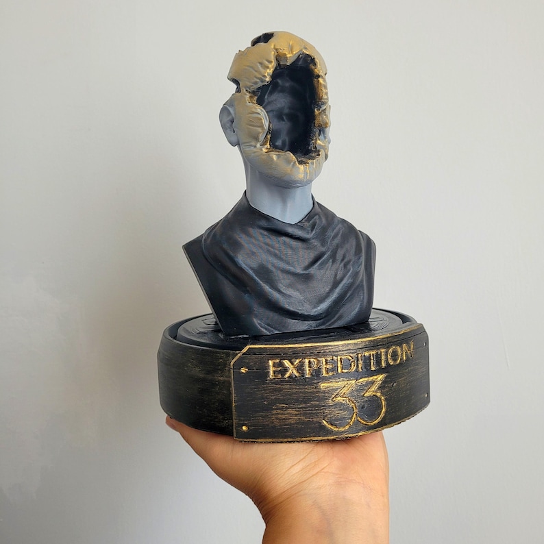 Clair Obscur Curator Bust: Hand-painted Sci-fi Collectible Statue - Etsy
