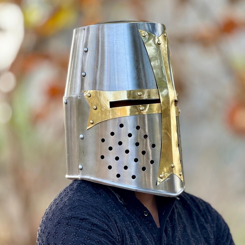Crusader Costume - Etsy