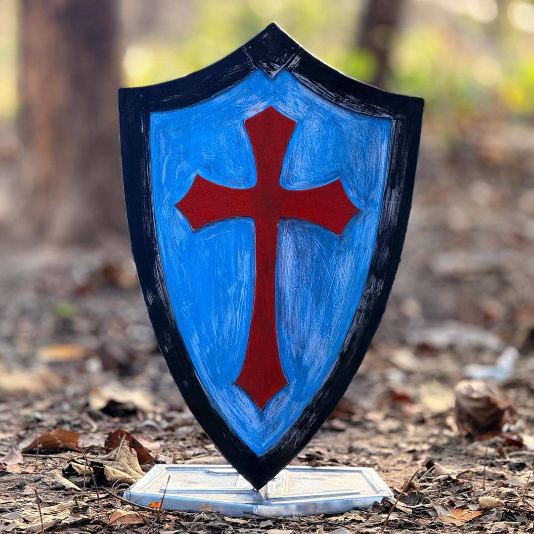 Templar Shield | Medieval Knight Red Cross Blue Templar Shield ...