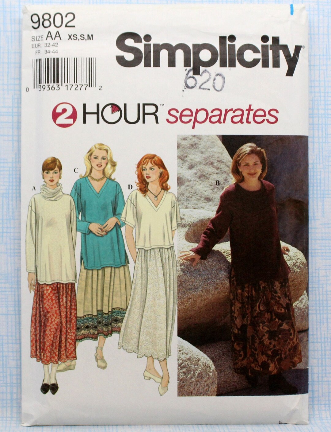 Simplicity Sewing Pattern 9802, Misses' Loose-fitting Tops or Tunic and ...