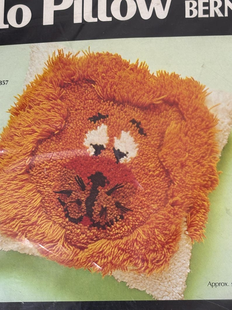 1970s Vintage NIB Hi-lo "leo" Lion RYA Latch Hook Pillow Kit by Bernat ...